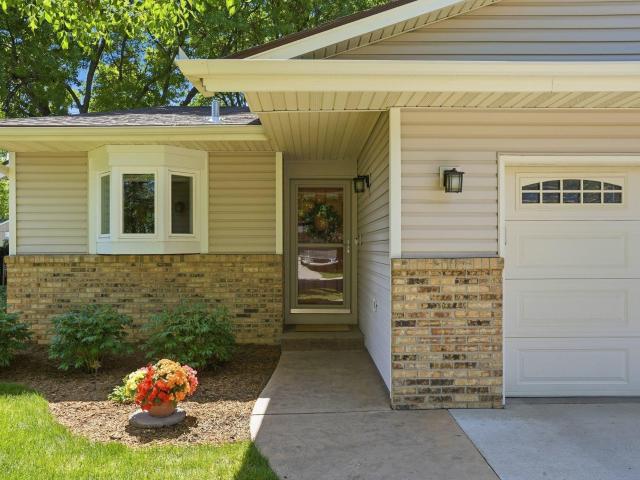 876 Curry Trail