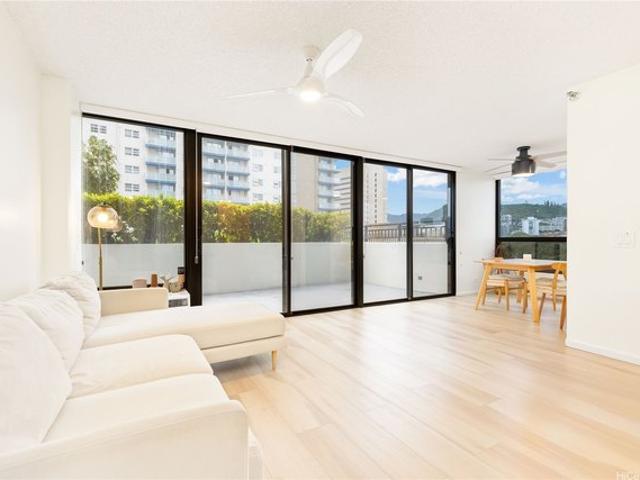 876 Curtis St Apt 605, Honolulu, HI 96813