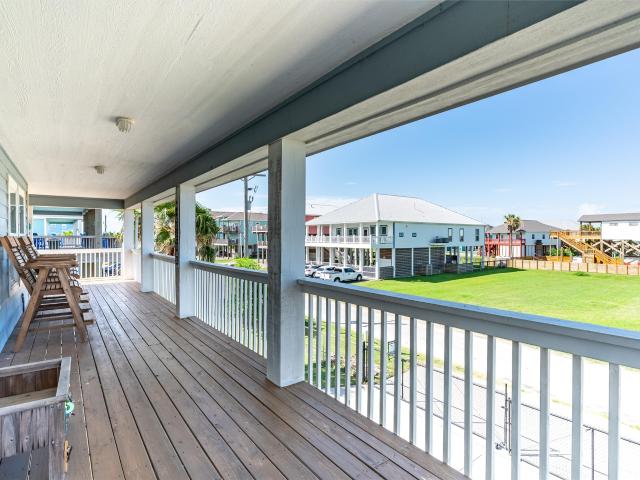 876 Kahla Drive