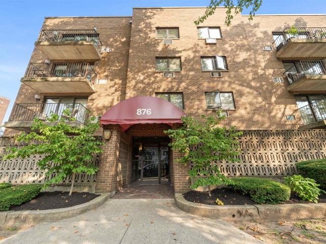 876 John F Kennedy Blvd # 3B