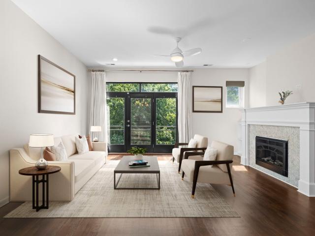 876 n hermitage avenue # 3