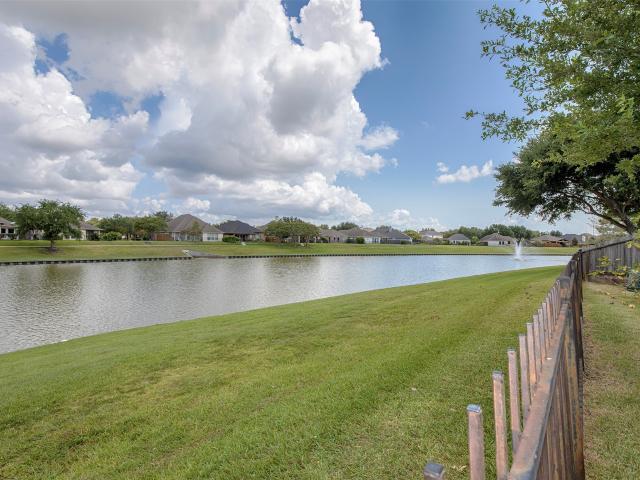876 Schooner Cove Lane