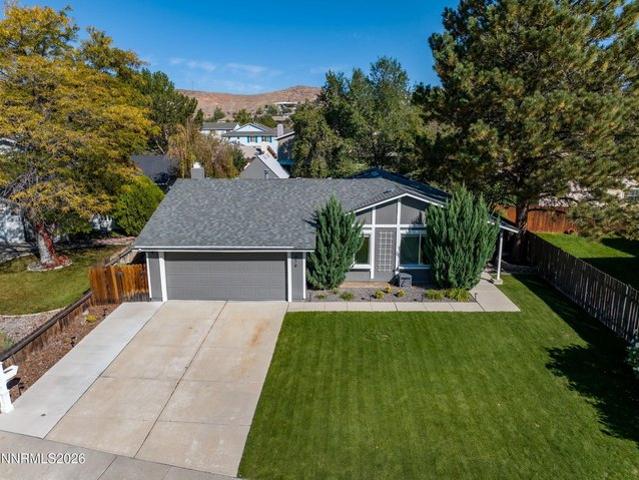 876 Pinewood Ct, Sparks, NV 89434