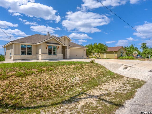 876 Primrose Path
