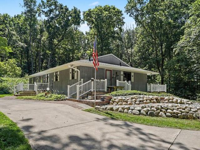 8775 W S Ave, Schoolcraft, MI 49087