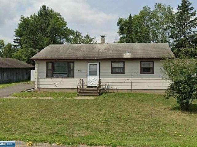 8777 Merritt Pl, Mount Iron, MN 55768