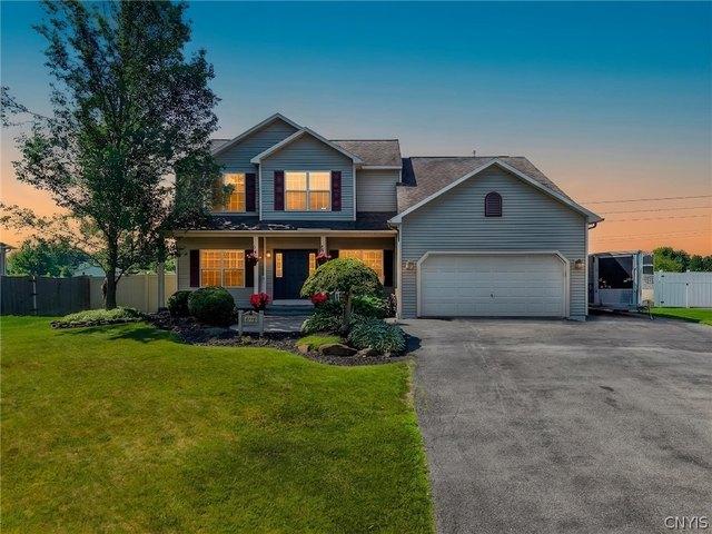 8778 Alizarin Ave, Cicero, NY 13039