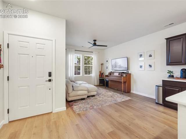 8779 Shady Ridge Grove