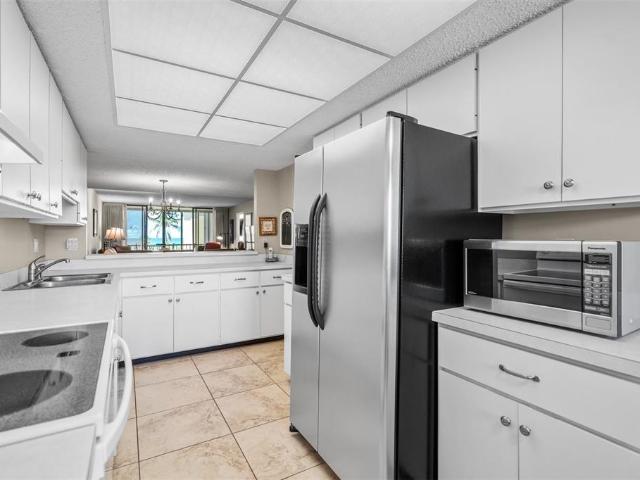 8770 Midnight Pass Rd, Unit 302B, Sarasota, FL 34242 | MLS #A4573