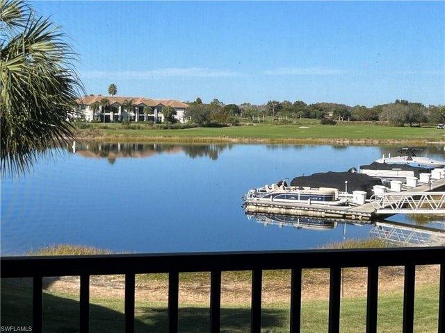 8771 Coastline Ct Apt 201, Naples, FL 34120