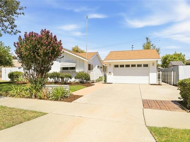 8771 Harper Ct, Riverside, CA 92503