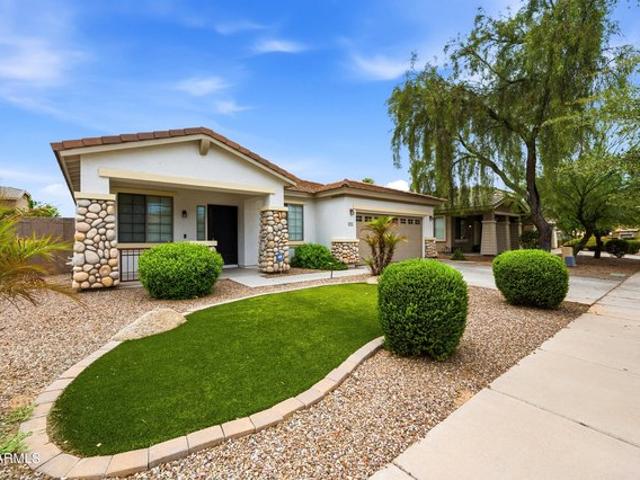 8771 W Gardenia Ave, Glendale, AZ 85305