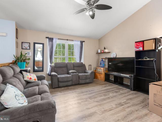 877 Campers Ln, Ruther Glen, VA 22546 | MLS #VACV2010