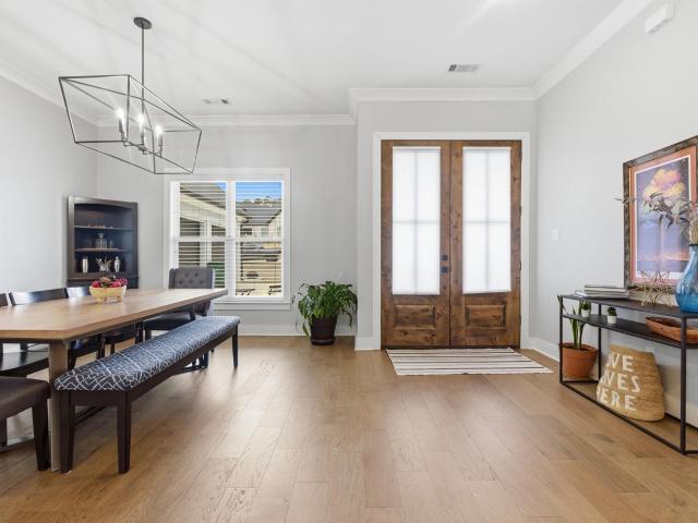 877 Belle Grove Loop