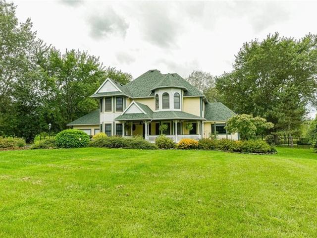 877 Gallup Rd, Spencerport, NY 14559