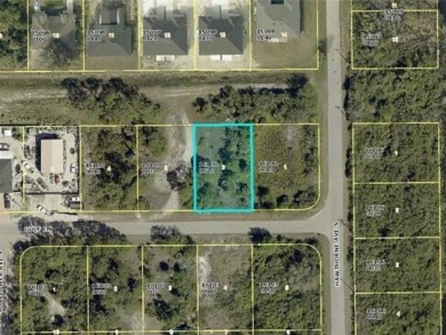 877 Gulf Ln, Lehigh Acres, FL 33974