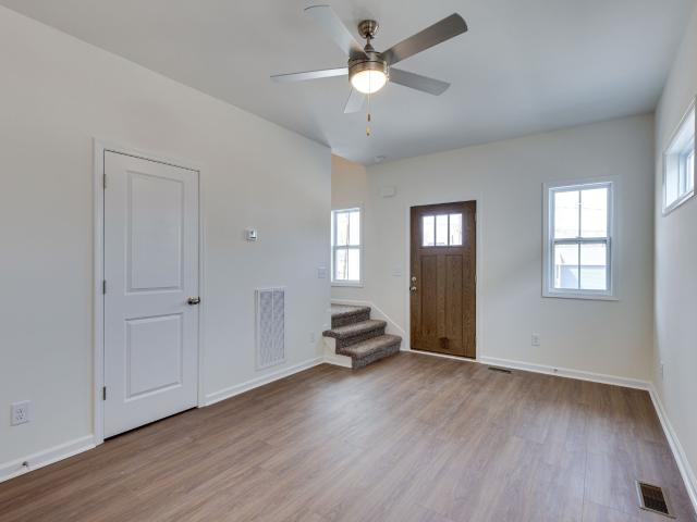 877 Dogwood Trail