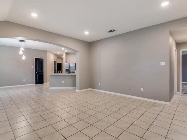 877 Darst Drive