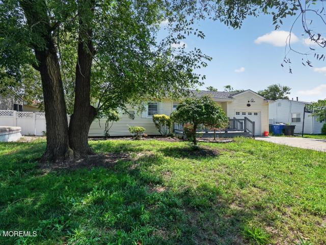 877 Egret Drive