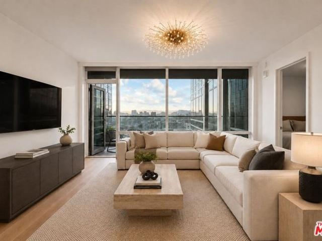 877 Francisco St Apt 1716, Los Angeles, CA 90017