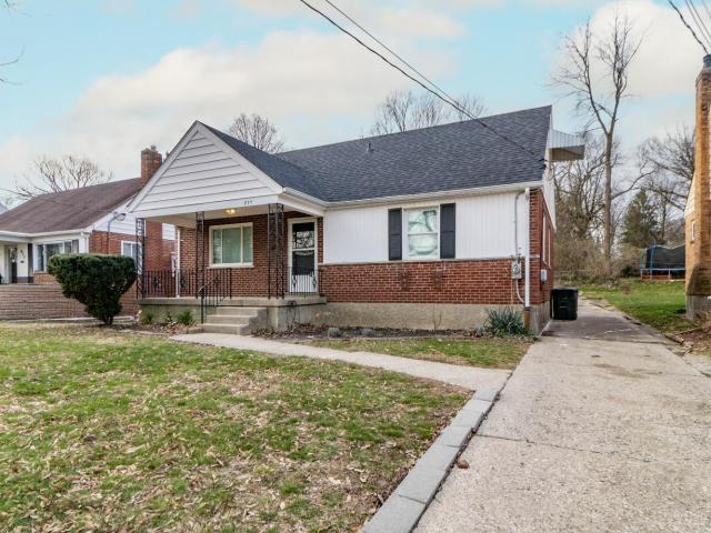 877 Oakfield Avenue