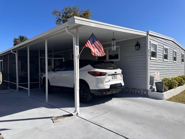 877 Lacosta Ln, North Fort Myers, FL 33917