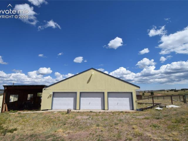 877 Maid Marian Drive