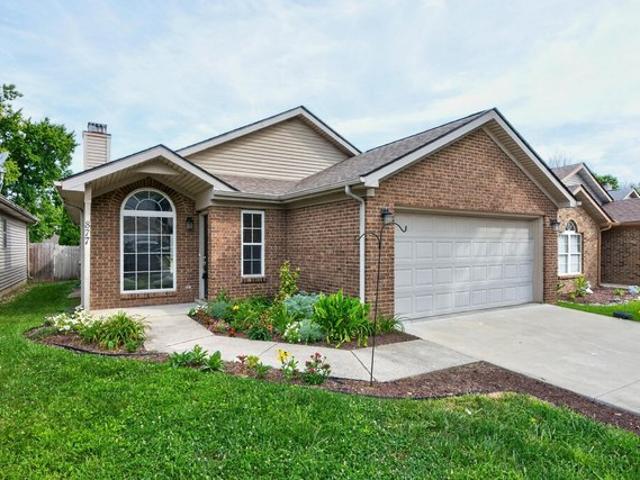 877 Marblehead Dr, Lexington, KY 40509