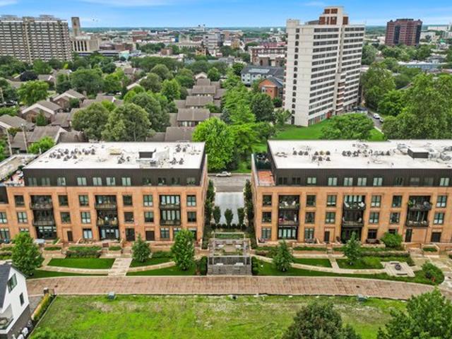 877 N East St Unit 206, Indianapolis, IN 46202