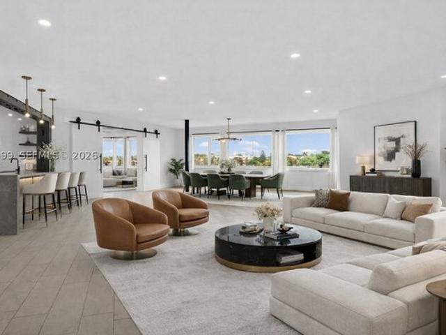 877 NE 195th St Apt 422, Miami, FL 33179