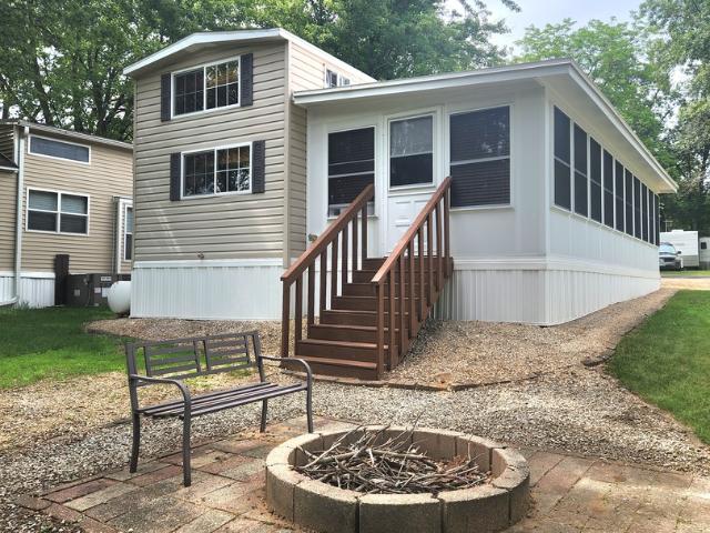 8/77 Woodhaven Lakes