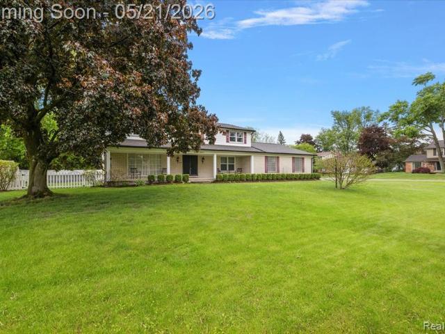 8785 Annsbury Drive