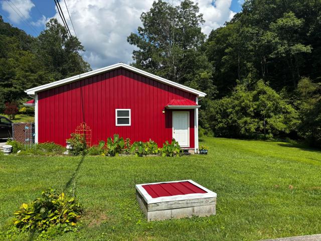8785 W Kentucky 30