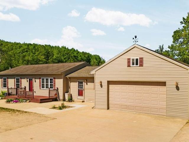 8786 Aidan Ave, Gaylord, MI 49735