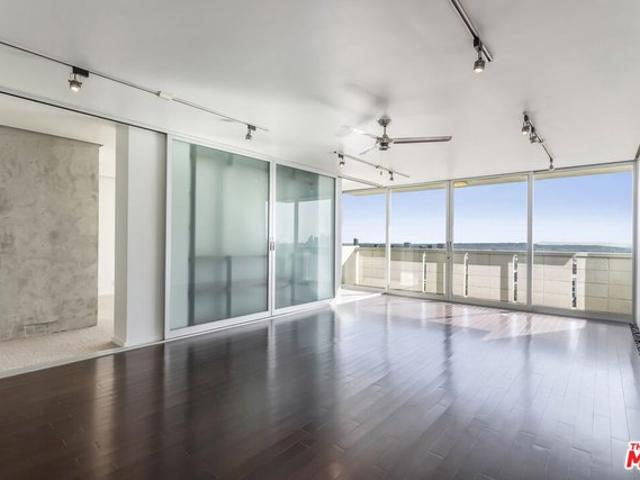 8787 Shoreham Dr Apt 610, West Hollywood, CA 90069