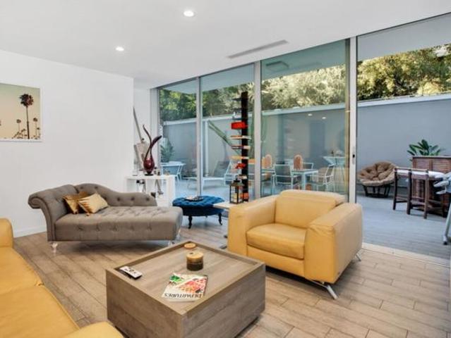 8787 Shoreham Dr #103, West Hollywood, CA 90069