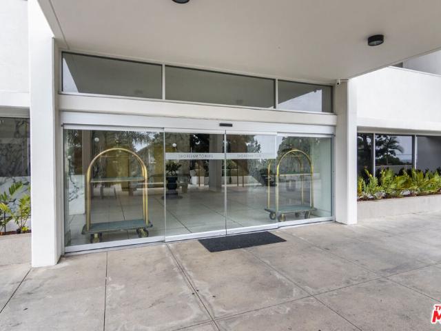 8787 Shoreham Drive 903