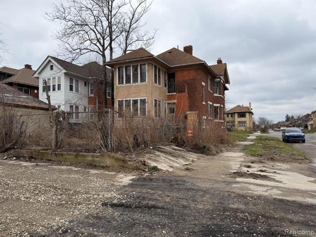 8788 Dexter Avenue