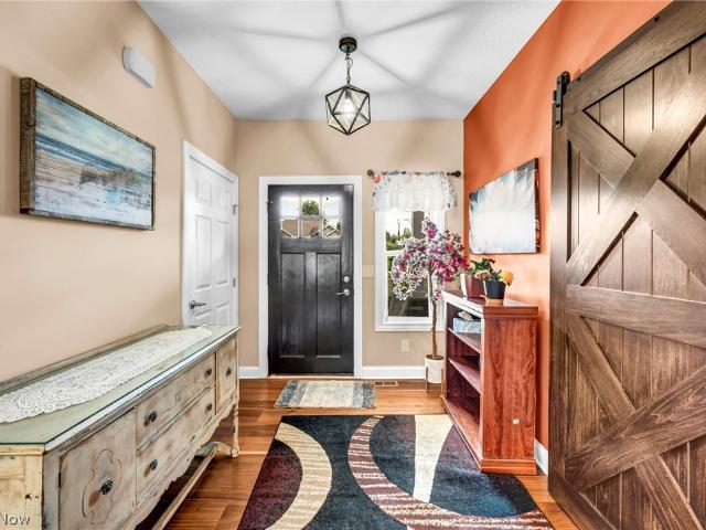 8780 Mapleleaf Drive