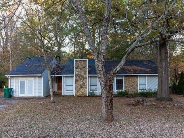 8780 Churchill Pl, Jonesboro, GA 30238