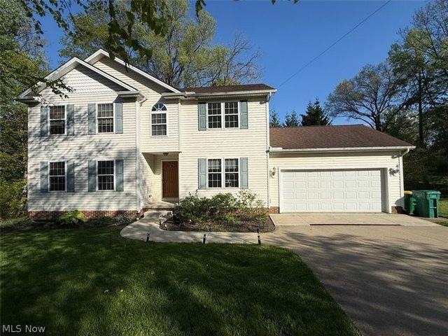 8780 Jackson St, Mentor, OH 44060