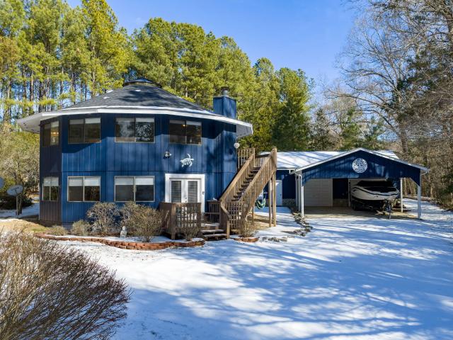 878 Anchor Drive