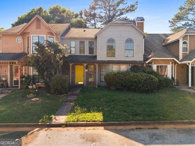 878 Heritage Oaks Dr, Stone Mountain, GA 30088