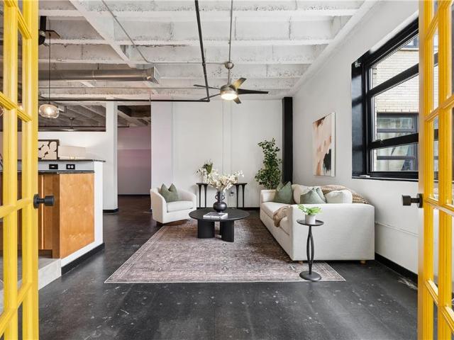 878 Peachtree Street NE 621