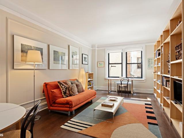 878 West End Avenue, New York, NY