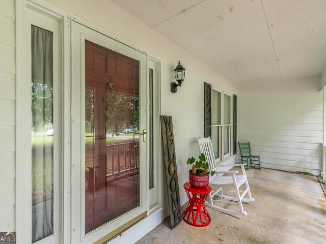 878 Tanglewood Circle