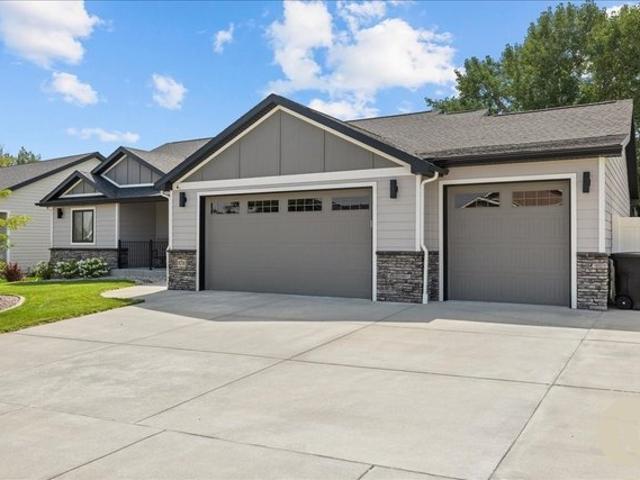 878 Tierra Dr, Billings, MT 59105