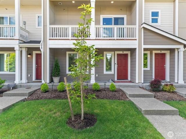 8794 Corona Ct NE Unit B, Lacey, WA 98516