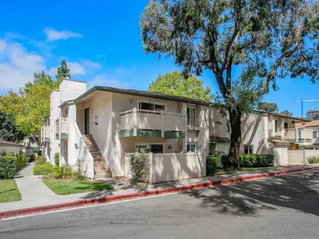 8795 Gilman Dr, Unit C, San Diego, CA 92037 | MLS #260004 | Compass