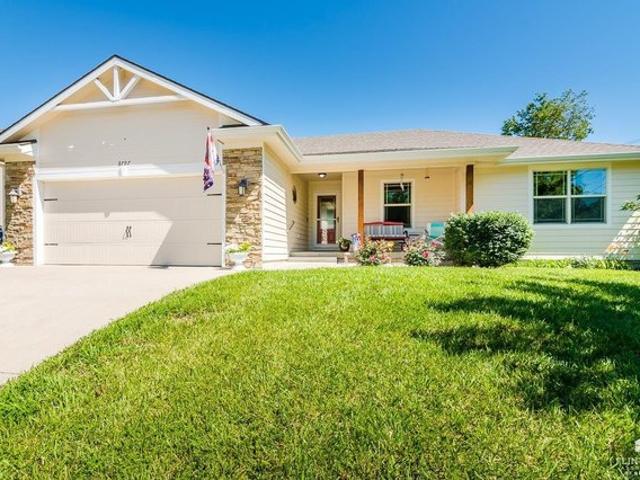 8797 Nellie Dr, Manhattan, KS 66502